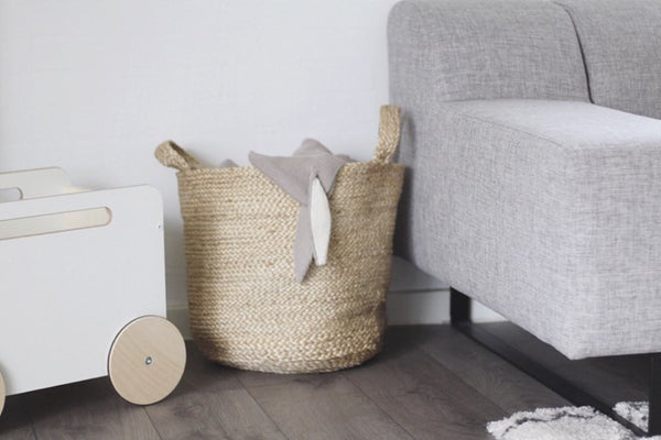 Blogger Ditte Estrup viser hendes nye kurv fra MALLING LIVING frem